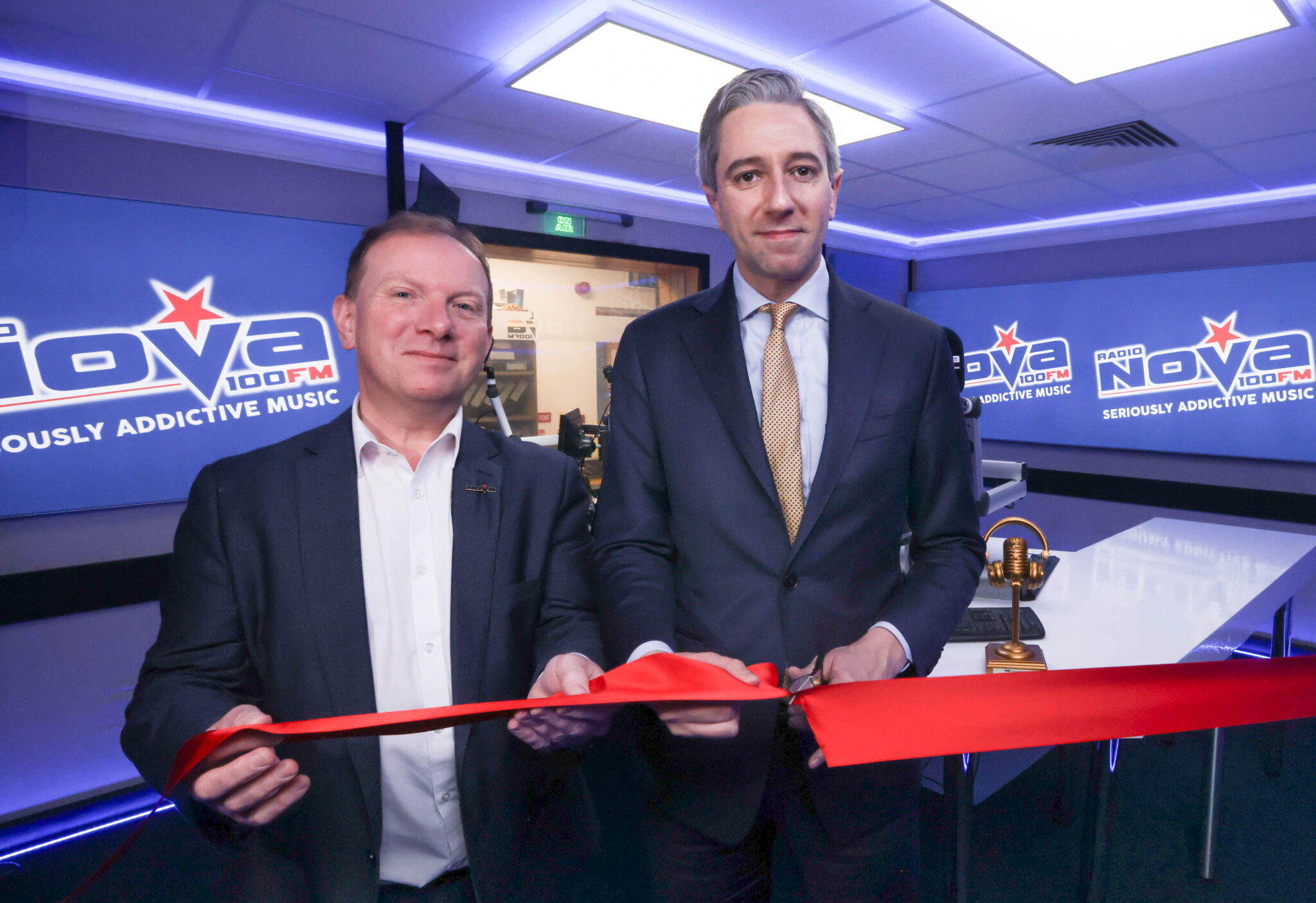 An Taoiseach Simon Harris Cuts the Ribbon On New Radio Nova Studios